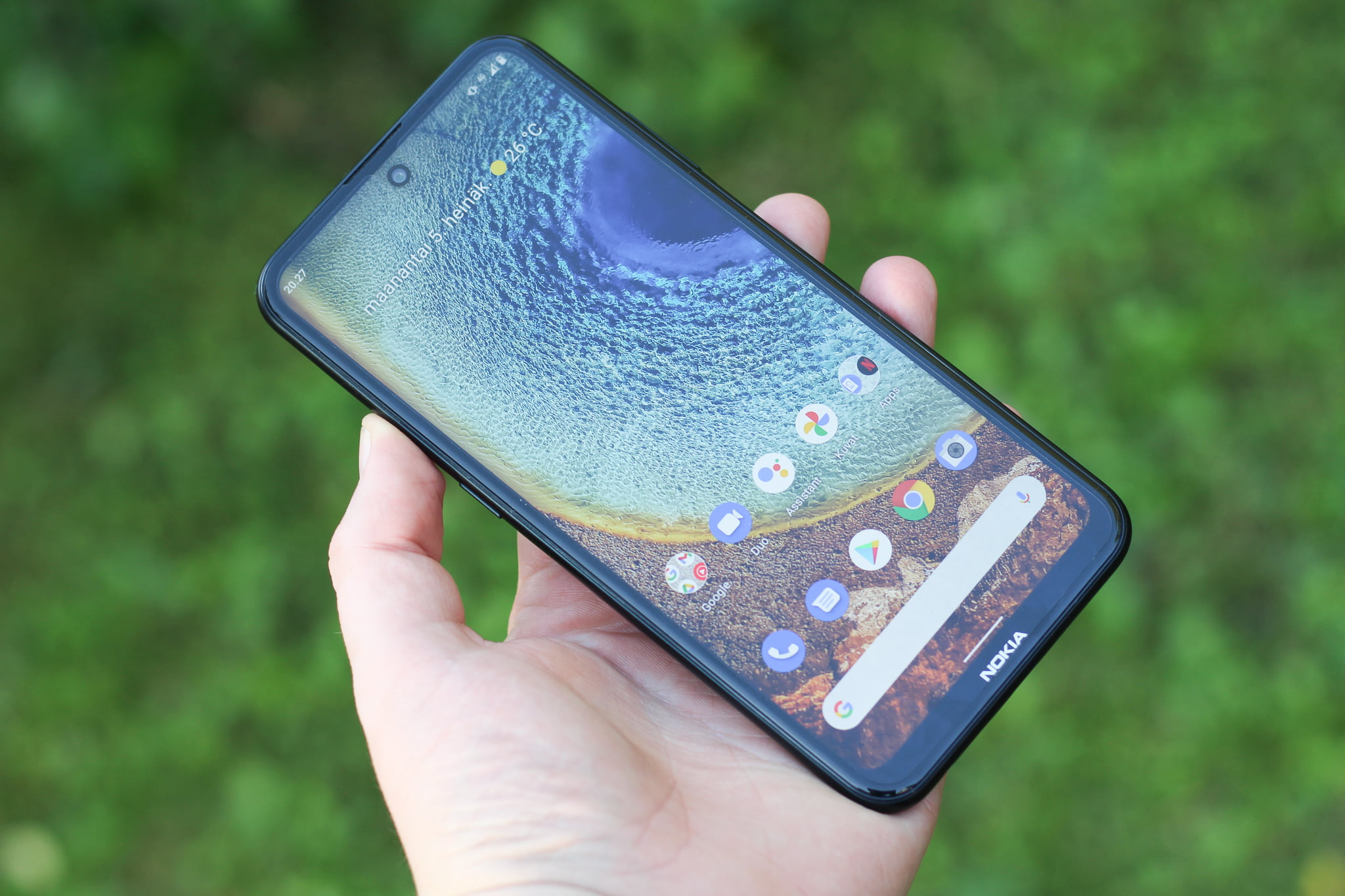 Testissä Nokia X10 – edullisempi 5G-puhelin tutuilla ominaisuuksilla ...